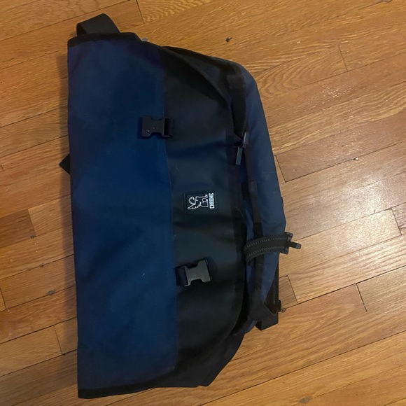 Chrome Industries | Bags | Navy Blue Chrome Industries Messenger Bag ...